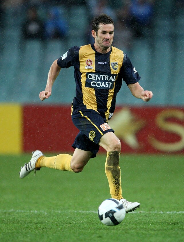 Mariners' Heffernan heads to England - ABC News