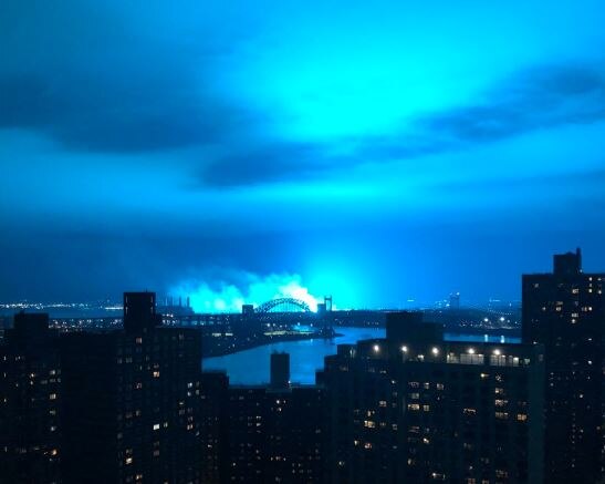 Bright blue light appears over Queens after transformer explosion at ...