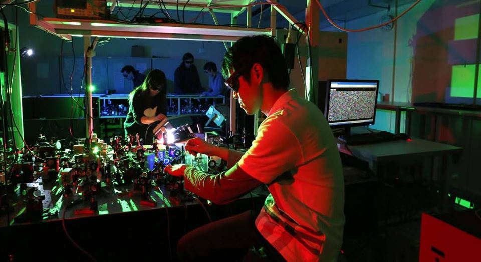 Canberra physicists working on 'unbreakable' cyber security systems ...