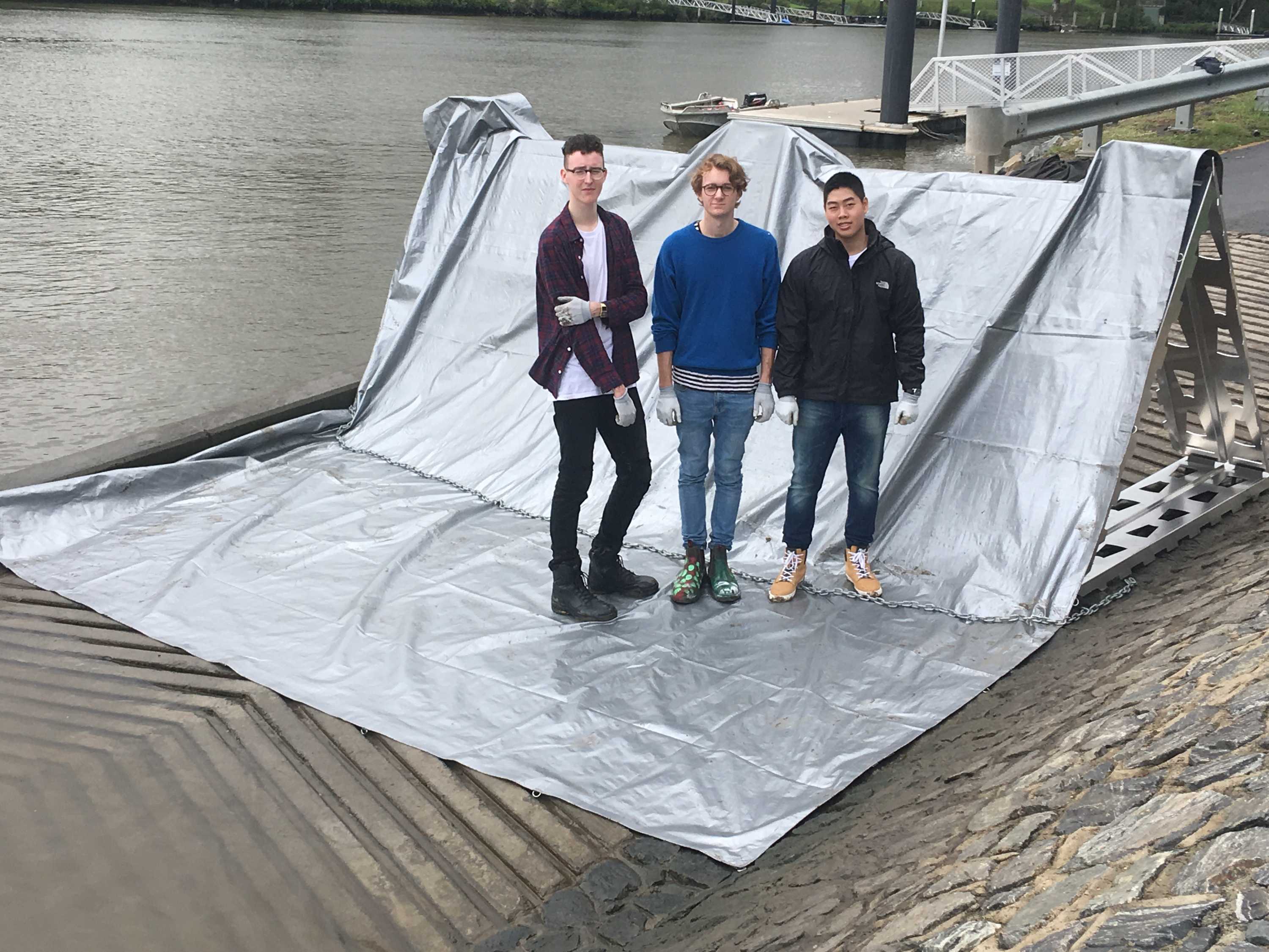 QUT-designed portable flood levee aimed at protecting low-lying towns ...