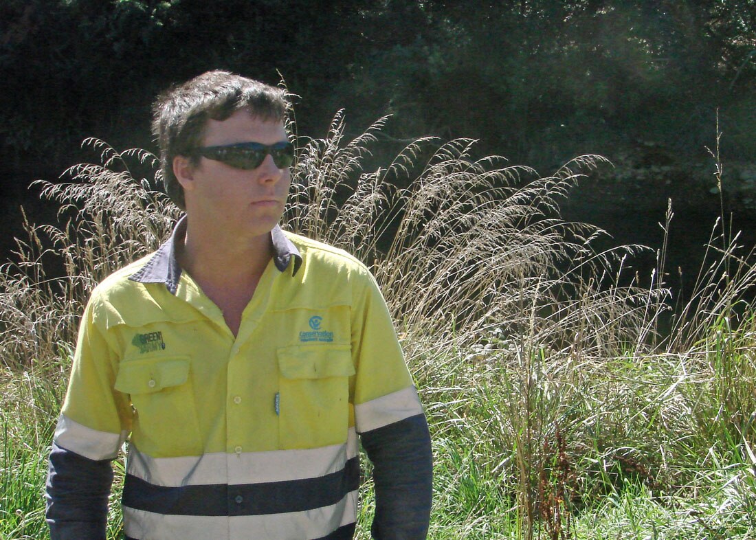 Derby Green Army graduates celebrate their results - ABC News