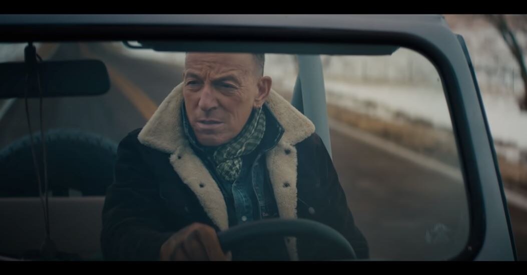 Bruce Springsteen pleads guilty to public drinking, more serious drink ...