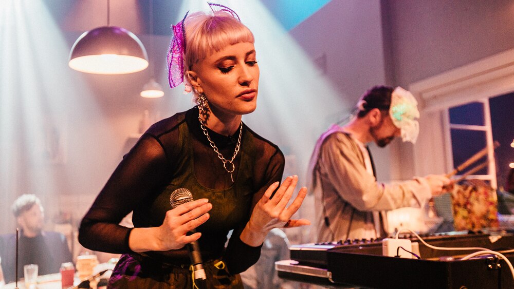 Get to know Kult Kyss, the show-stealers from The Set - triple j