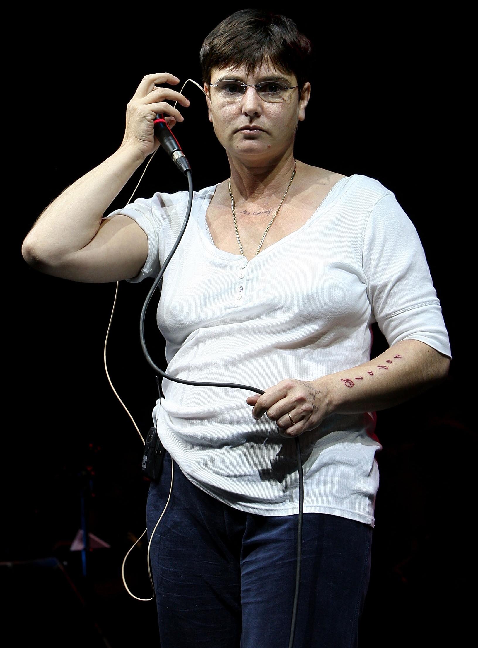 Sinead O'Connor's fourth marriage back on - ABC News