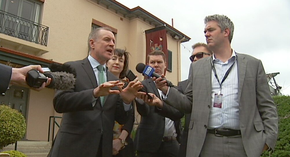 Submarine policy: Nick Xenophon urges PM to 'end the uncertainty' over ...