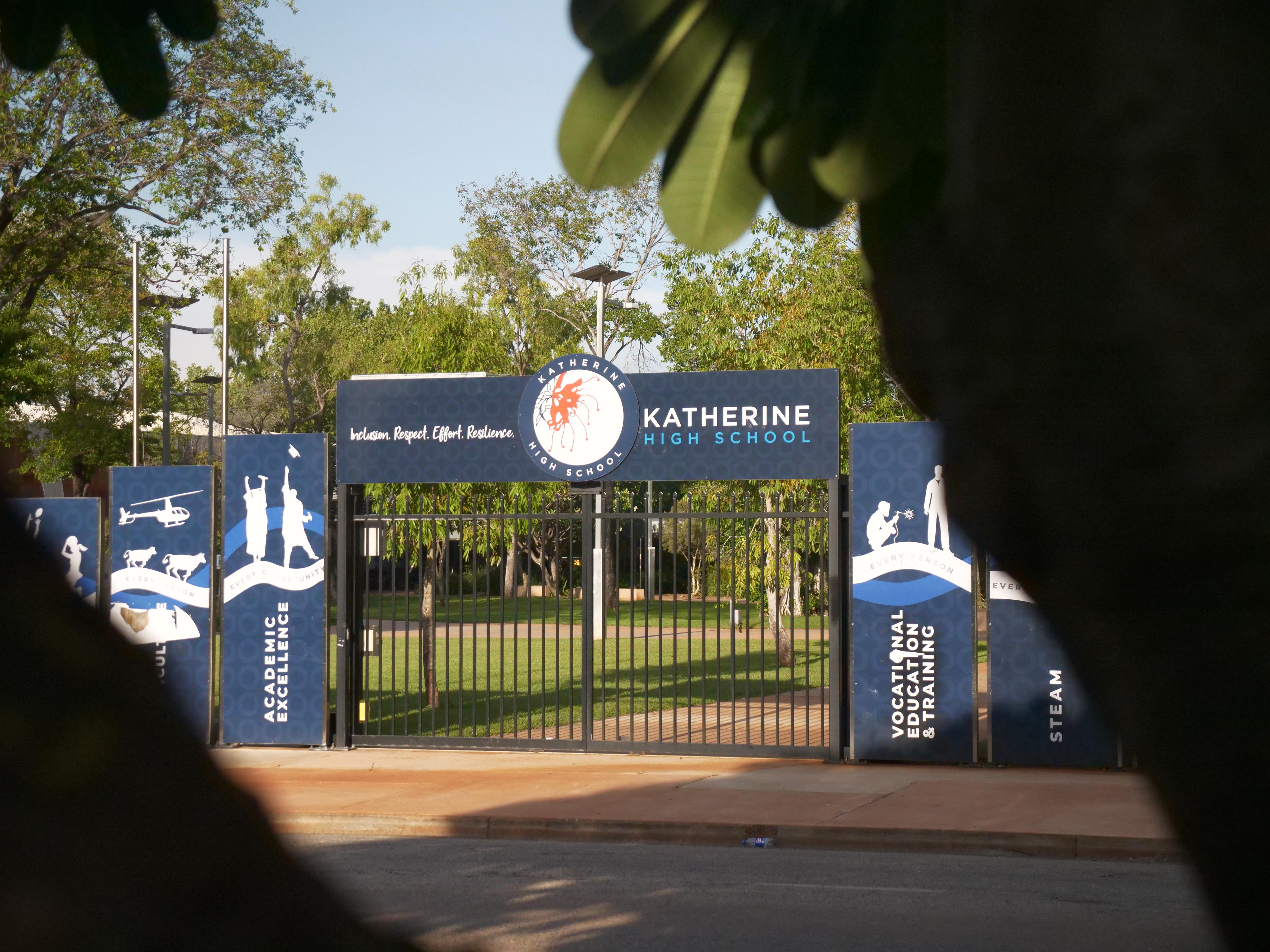 Katherine school bus tender 'paused' as parents raise alarm over ...