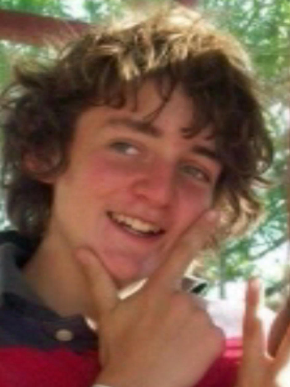 Coroner rules out arsenic link in teen's death - ABC News