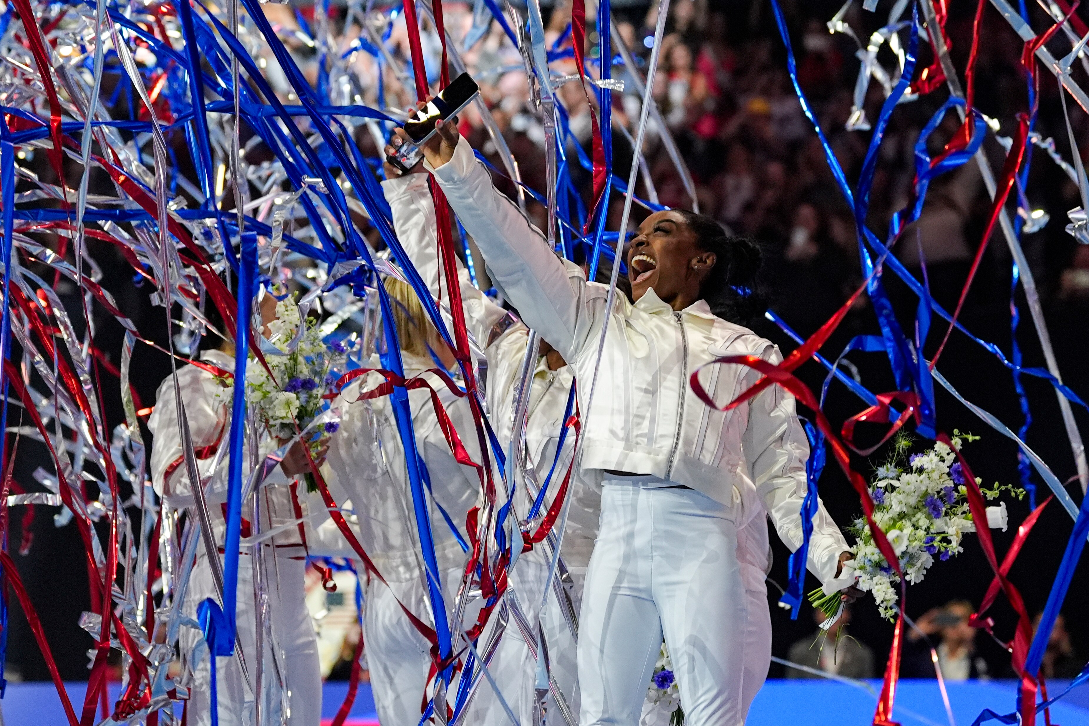 Australian Olympic swimming gold medallist John Devitt dies aged 86 ...