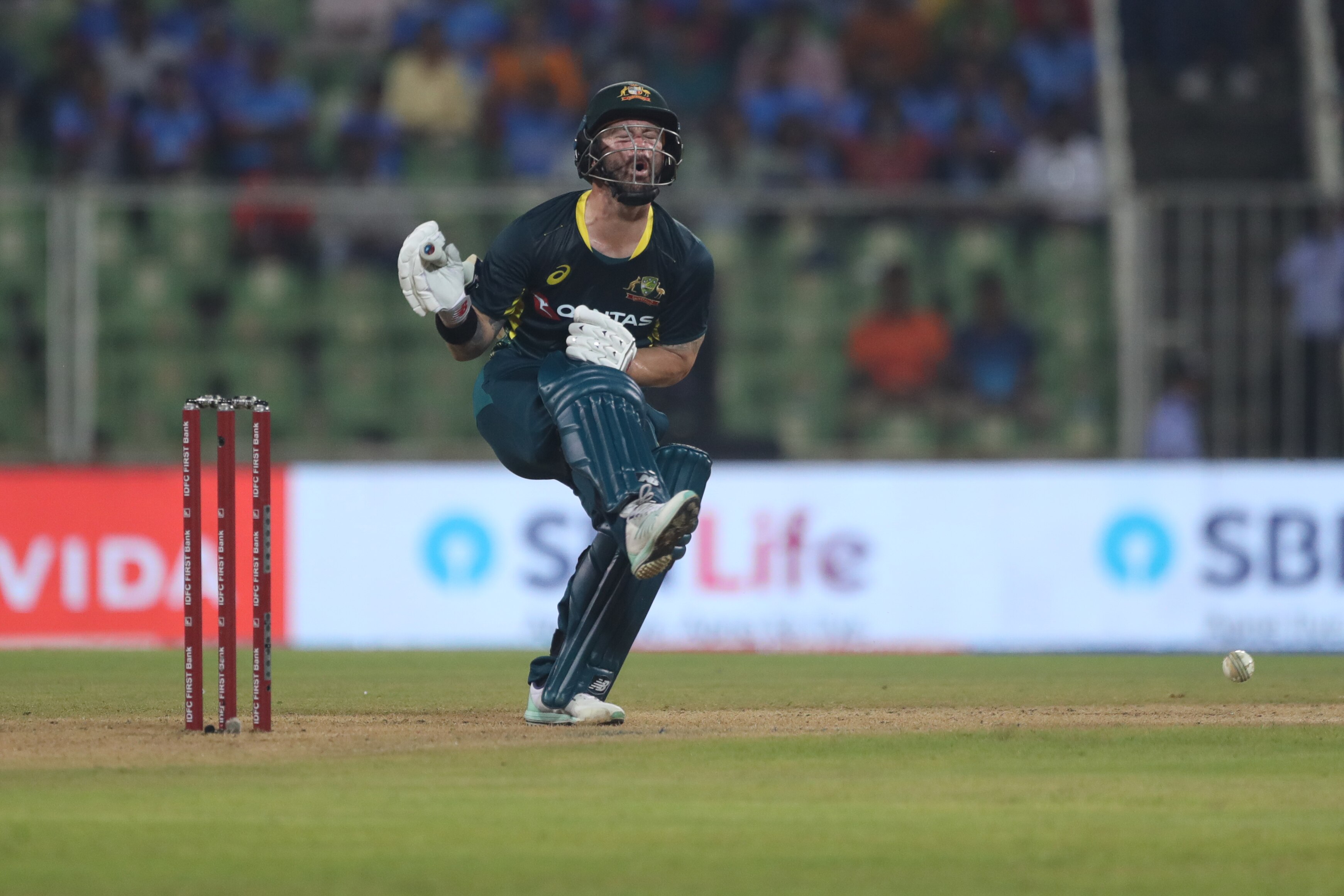 India thrash Australia in second Twenty20 international - ABC News