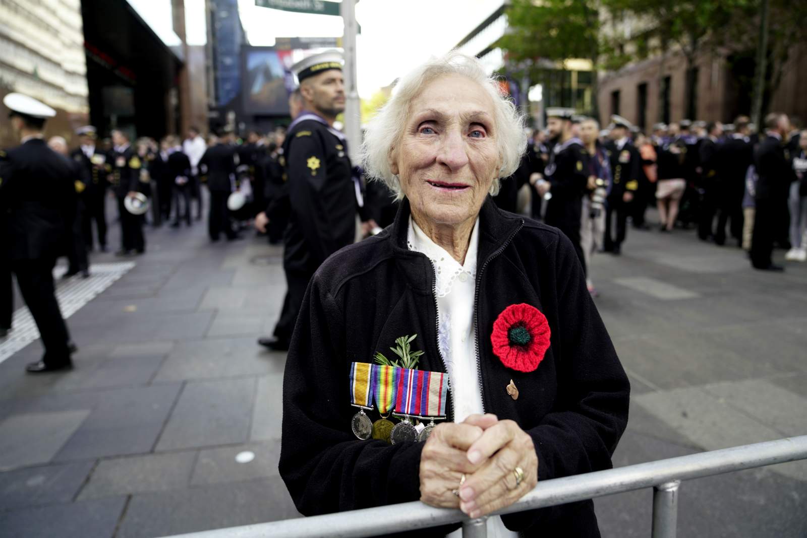 Sydney's Anzac Day commemorations all about saying 'thanks' - ABC News