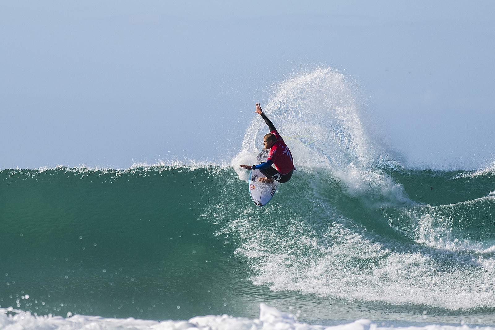 Mick Fanning and Kelly Slater move forward at J-Bay Open as Matt ...