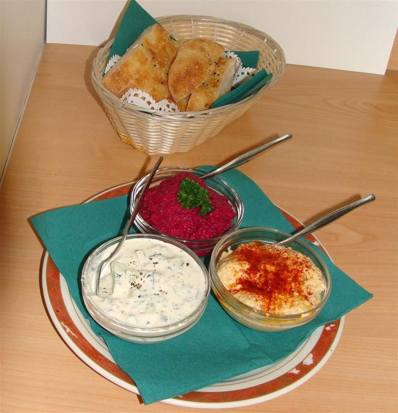 Turkish dip trio - ABC News