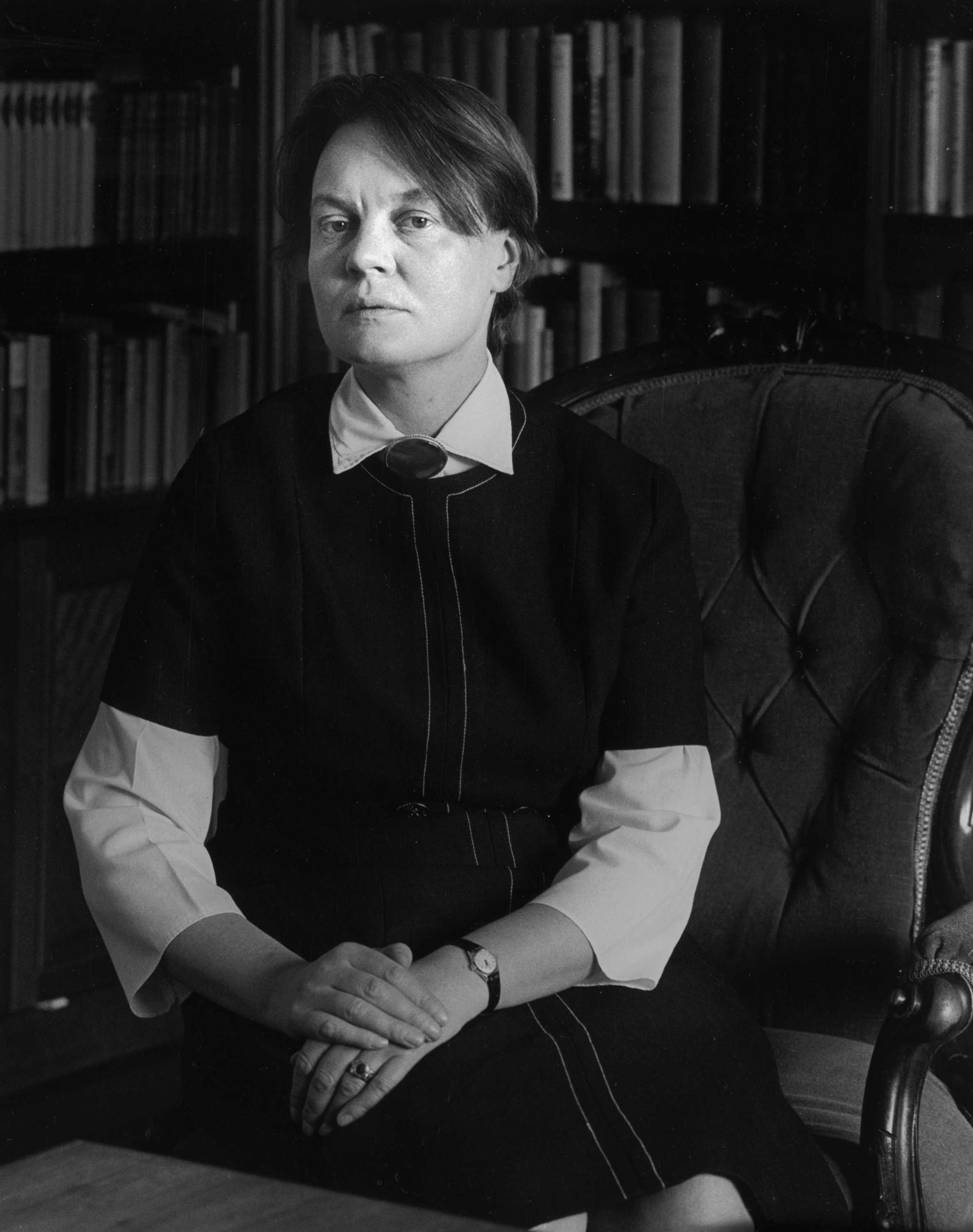 To see “justly and lovingly”: What did Iris Murdoch mean by attention ...