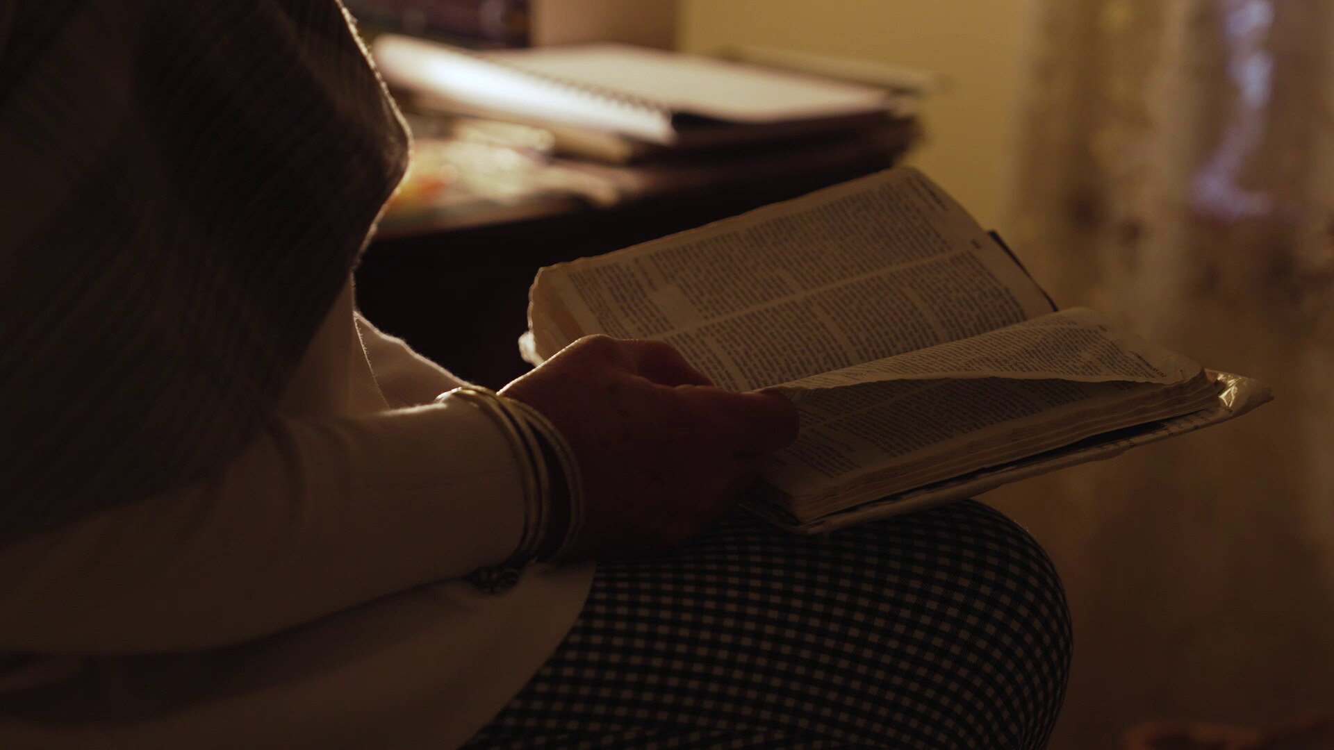 Aurora with her Bible - ABC News