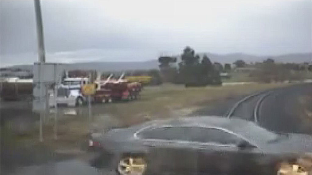 Driver lucky to escape in TasRail collision - ABC News