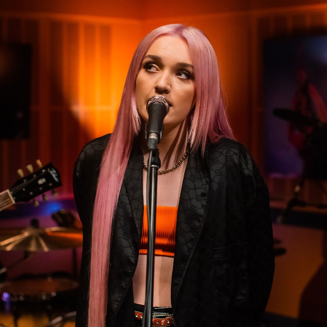 George Alice covers RÜFÜS DU SOL's 'Alive' for Like A Version - triple j