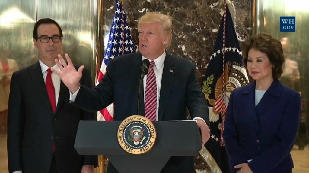 Donald Trump says "they came at each other with clubs" - ABC News