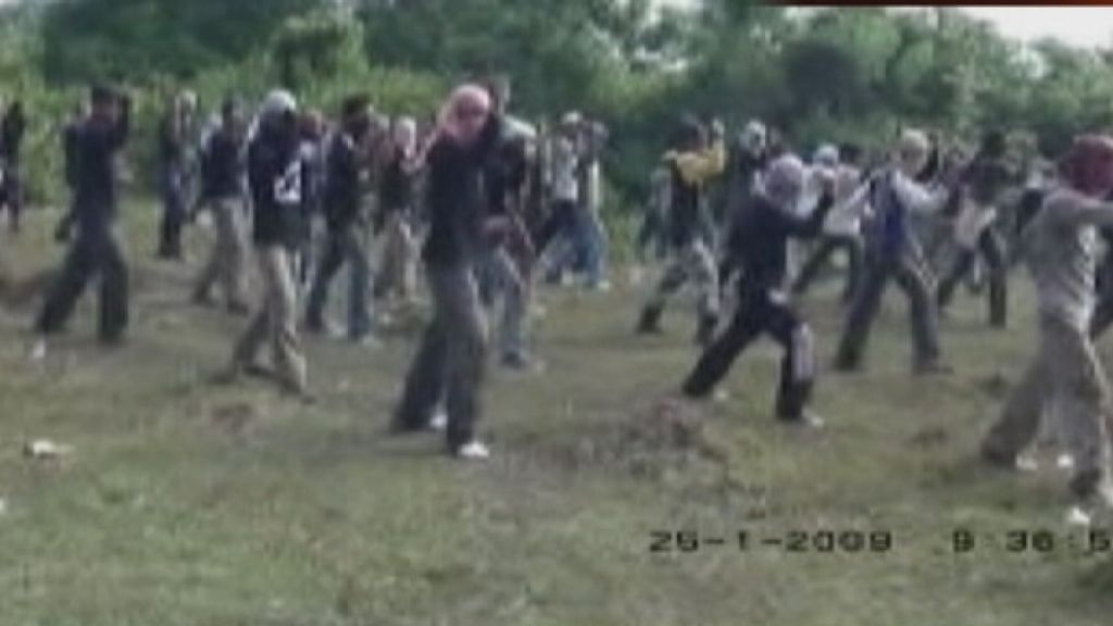 Family, friends key motivators for extremist behaviour - ABC News