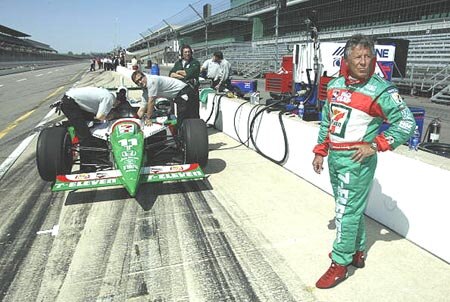 Andretti crashes in return to Indianapolis Motor Speedway - ABC News