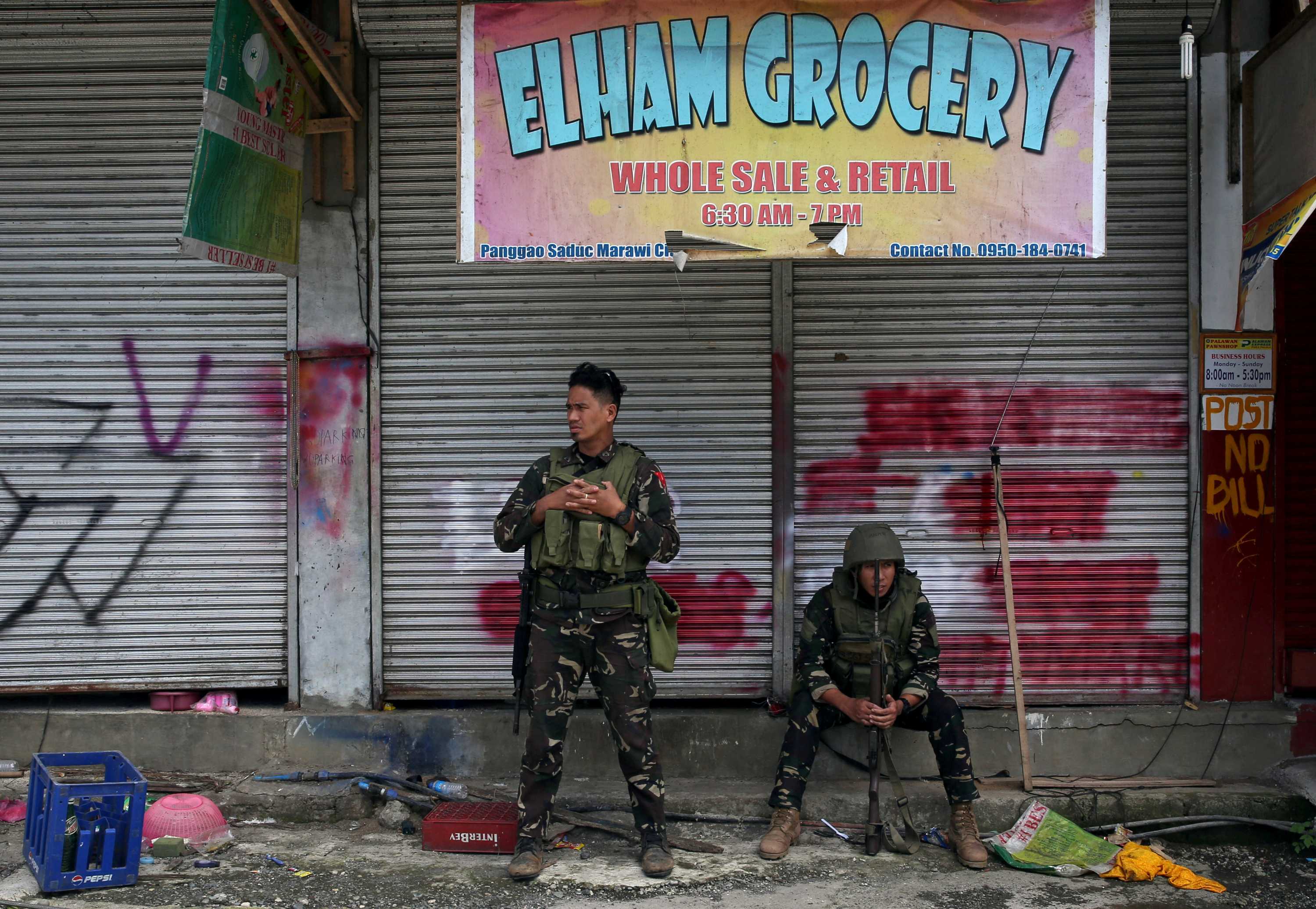 Marawi: Philippines declares end of siege as troops find 40 suspected ...