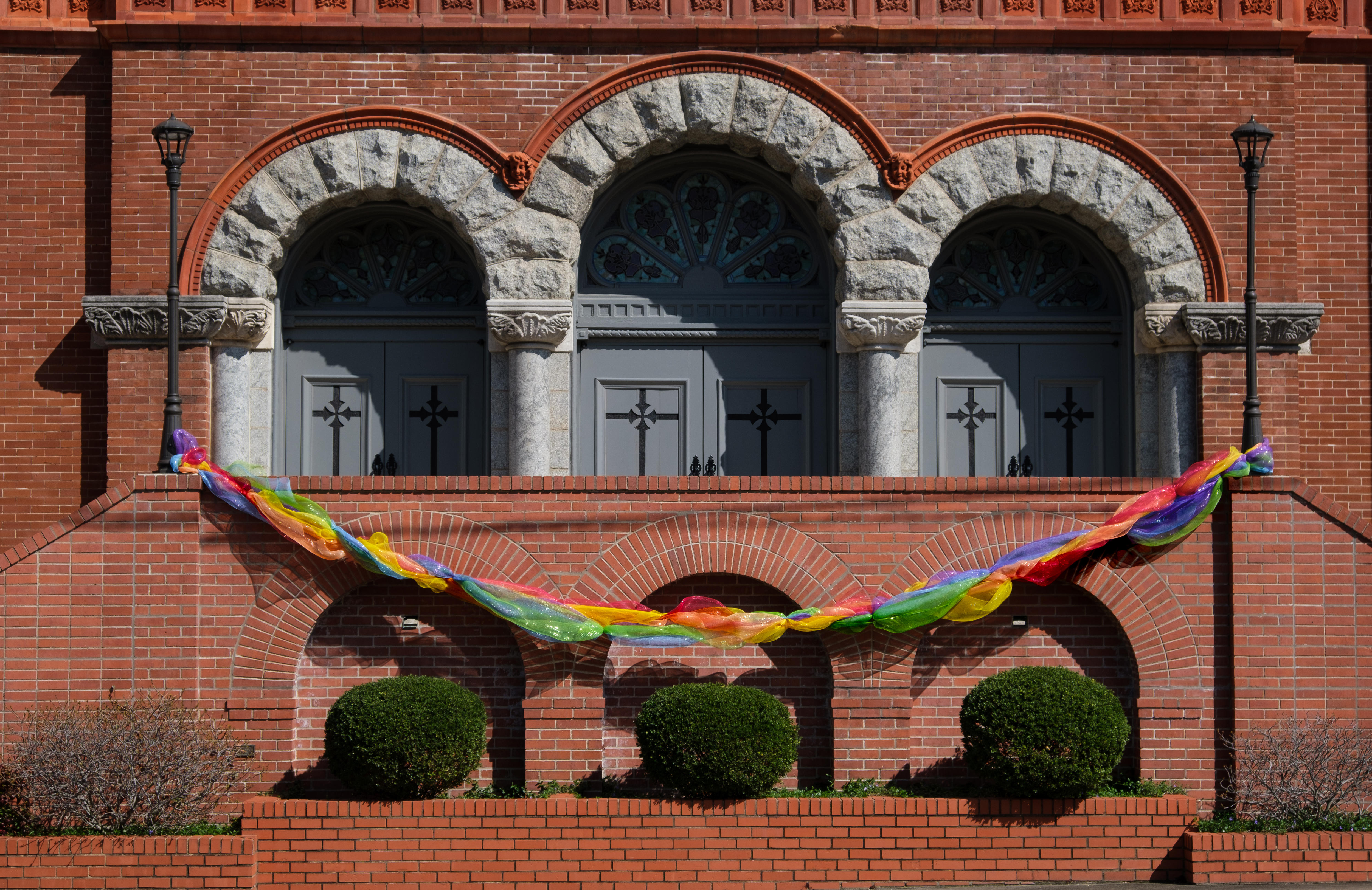 “If we cannot think alike, we may love alike”: Can the Methodist schism ...