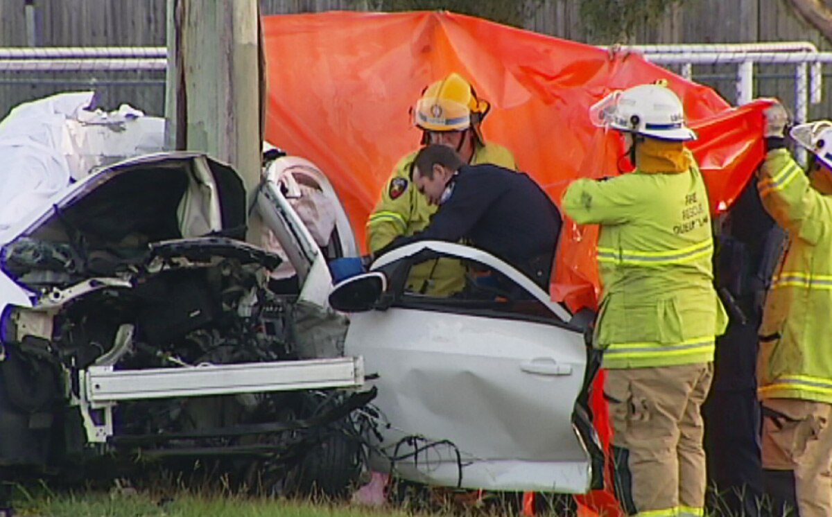 Two People Killed In Horrific Car Crash North Of Brisbane Abc News