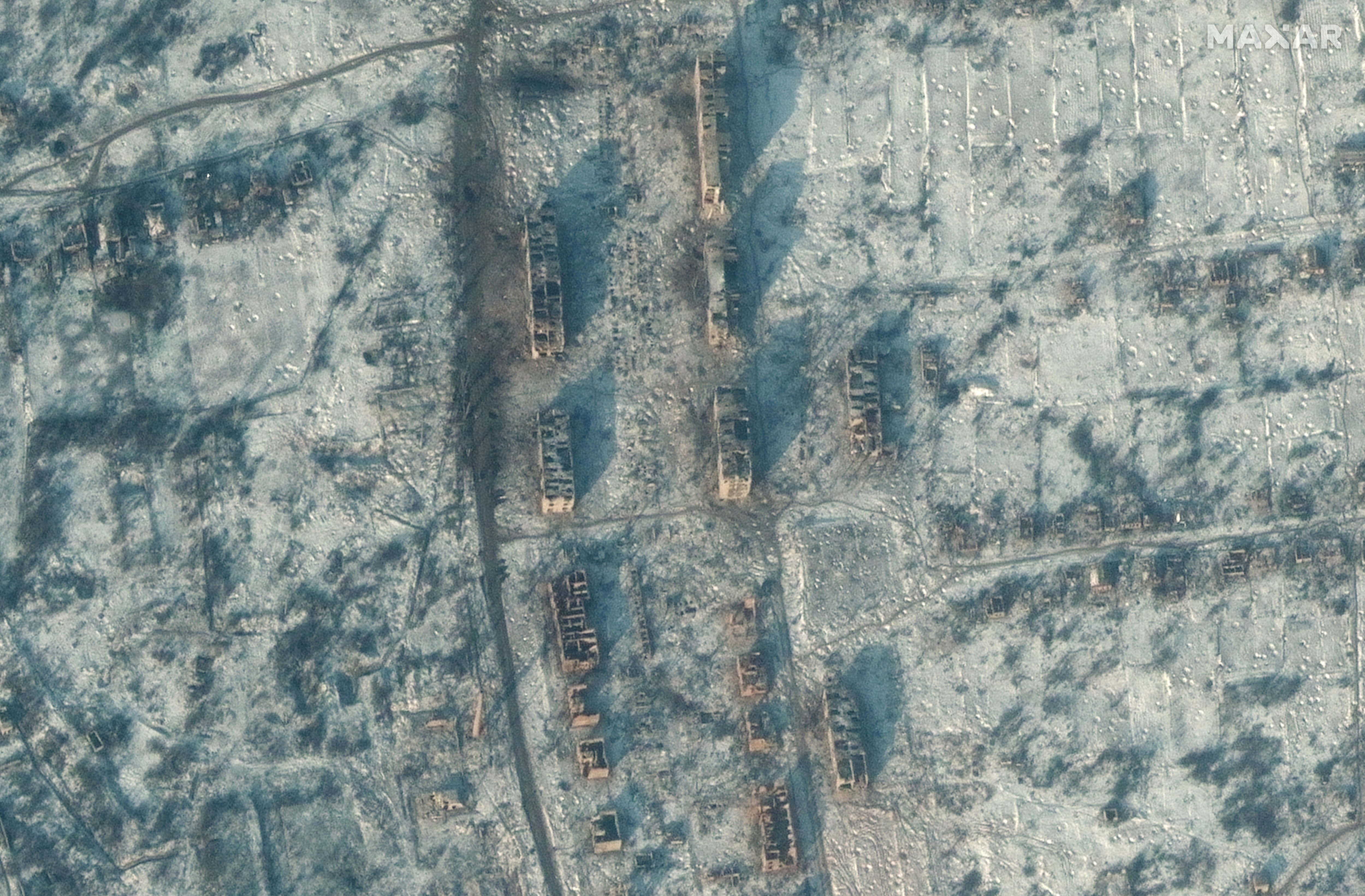 Satellite images taken five months apart show destruction of war in ...