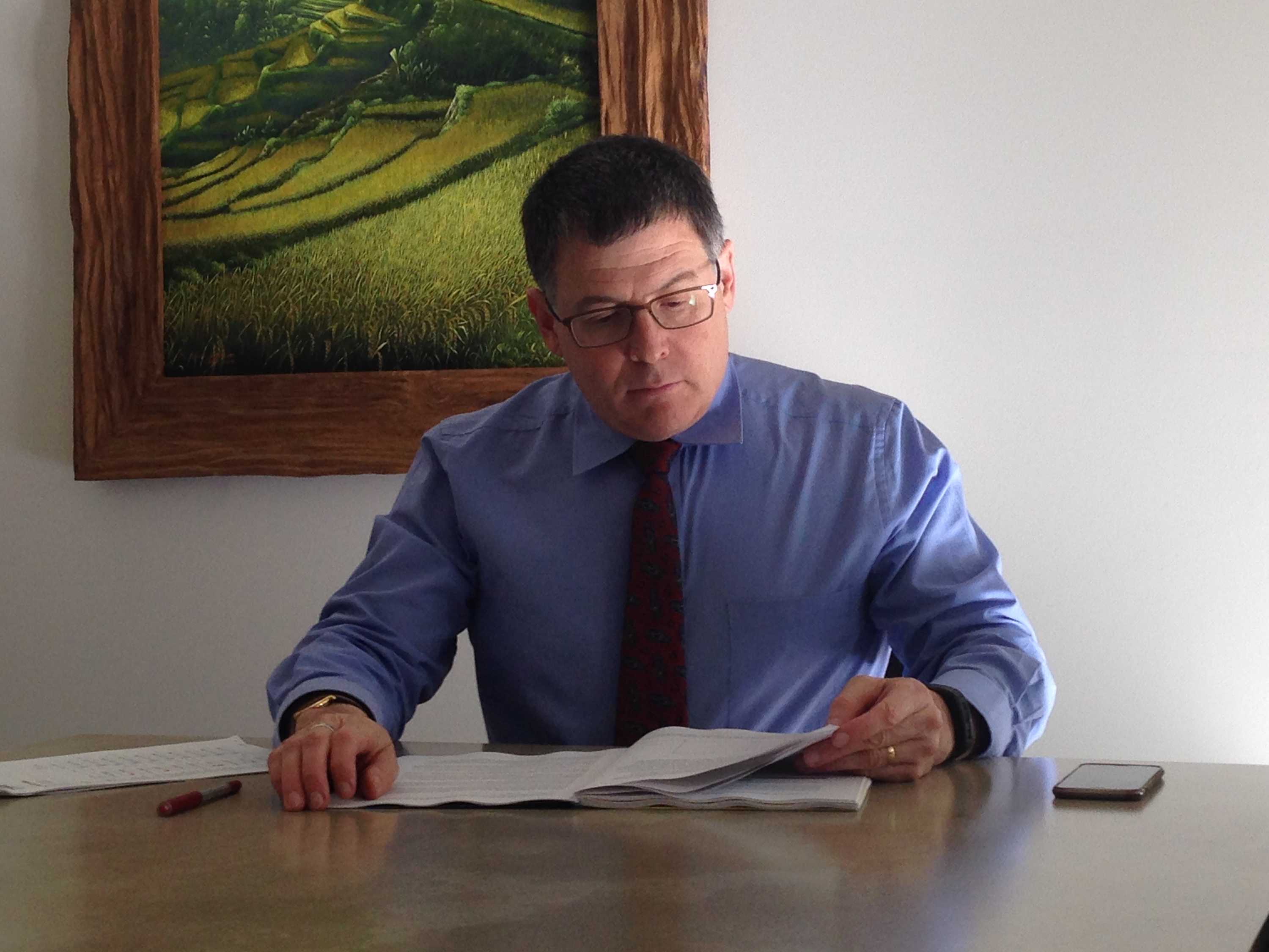 Energy watchdog issues price warning to retailers of household gas ...