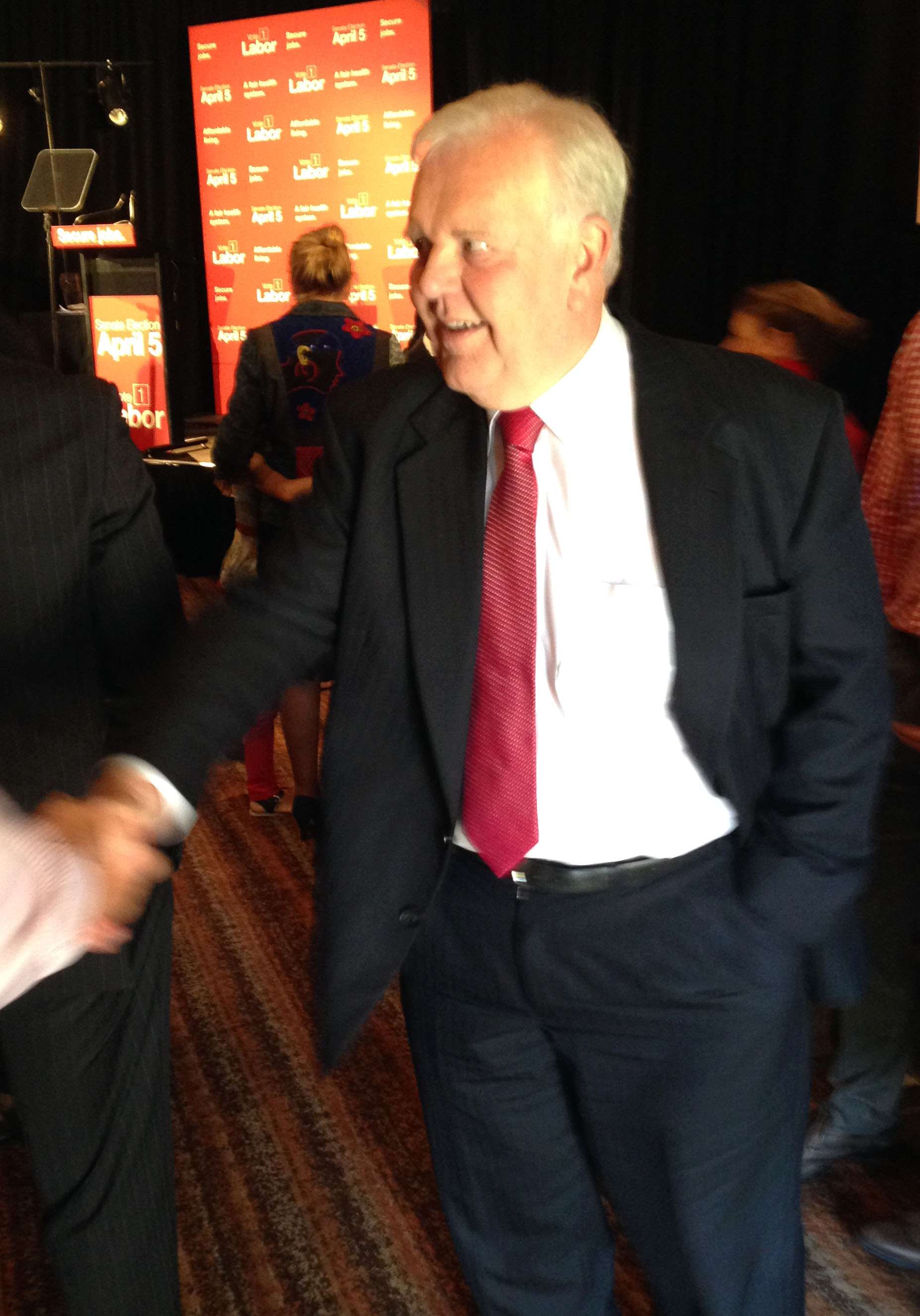 Joe Bullock rules out leaving the Labor Party if he wins office - ABC News