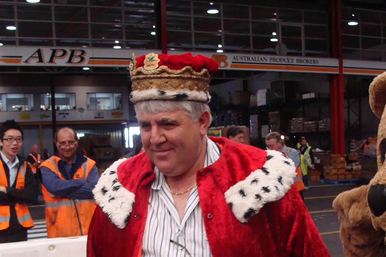 Record breaking cherry auction - ABC News