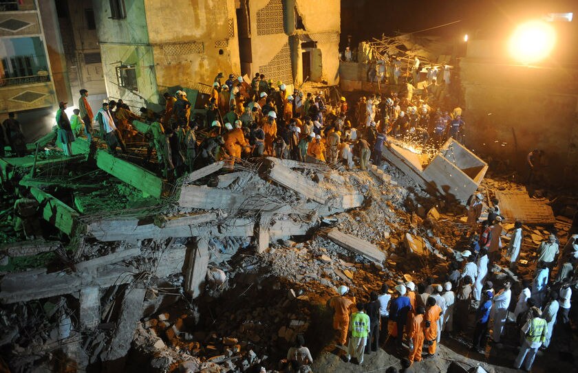 Karachi building collapse kills 13 - ABC News