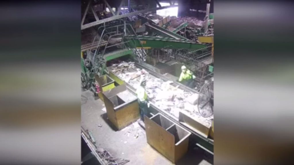 A battery explodes in an Australian recycling plant. - ABC News