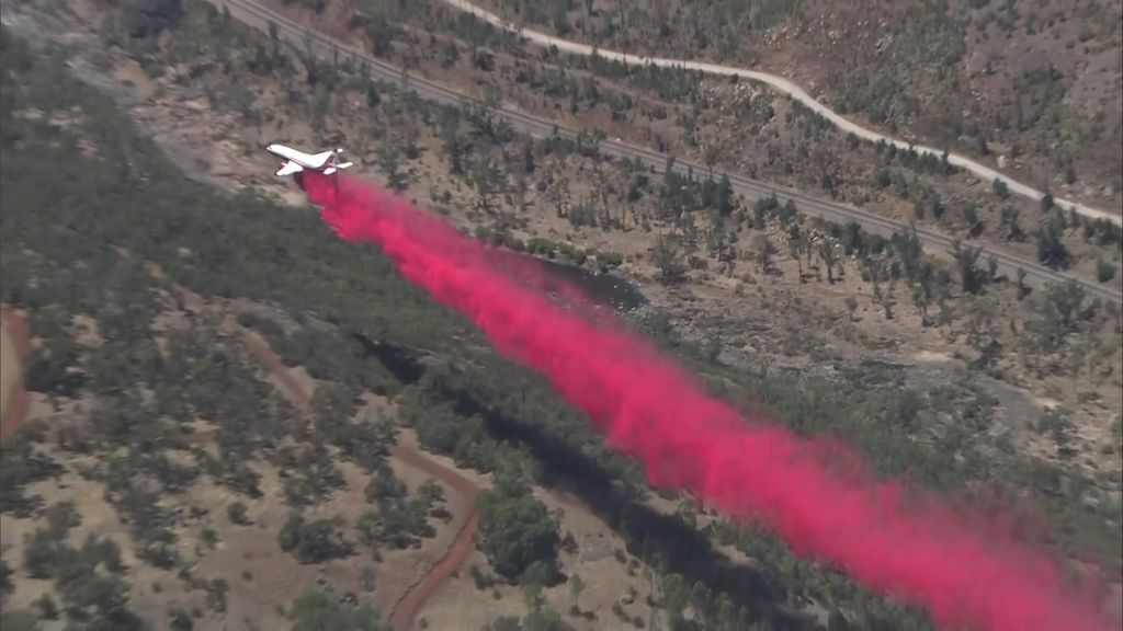Number of homes lost in Perth Hills bushfires revised up to 81 - ABC News