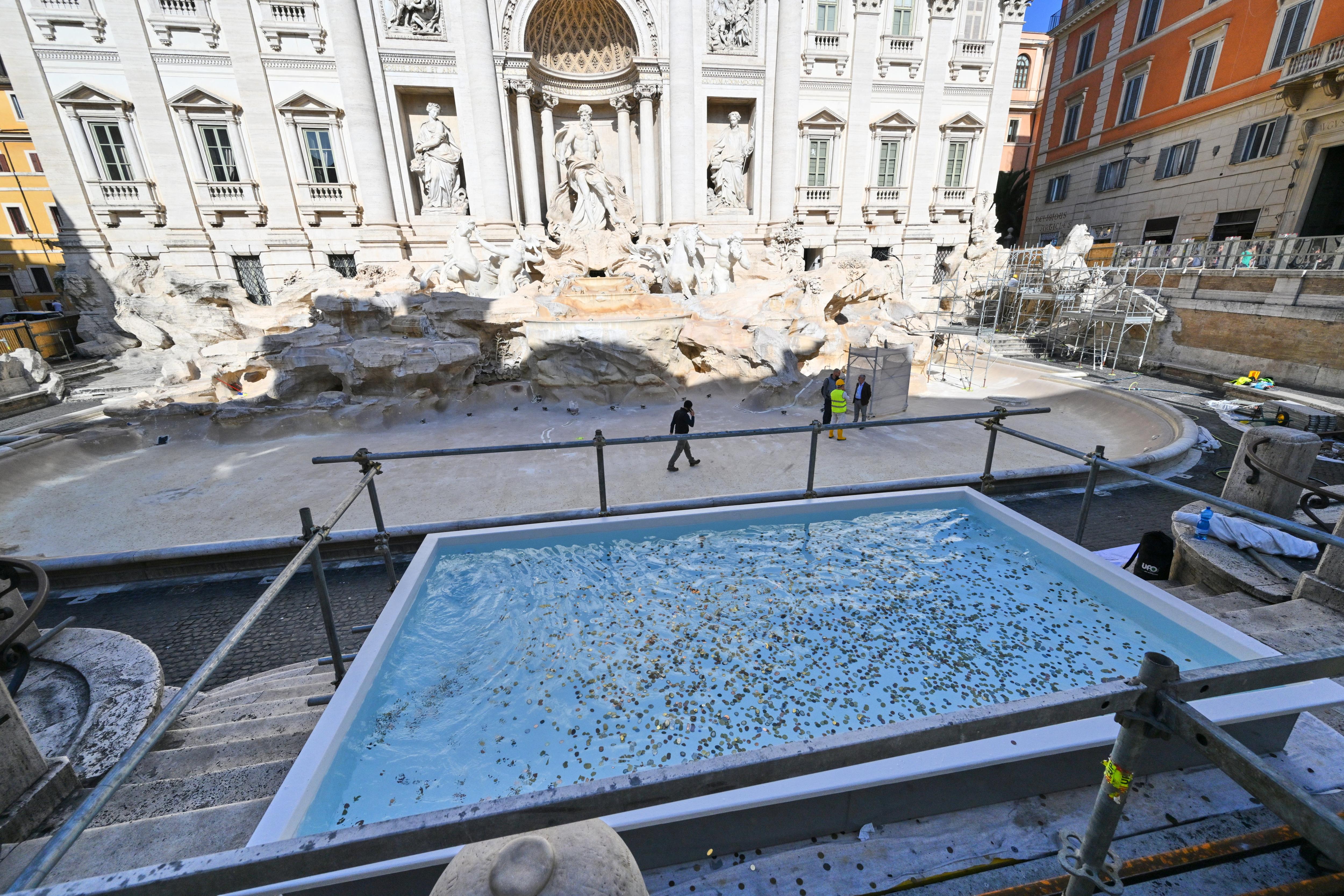 Trevi Fountain reopens after months of renovations - ABC News