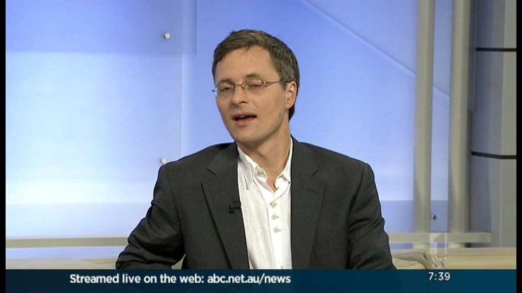 Climate scientist presents view on carbon tax - ABC News