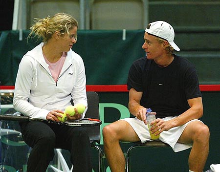 Hewitt, Clijsters end love match - ABC News