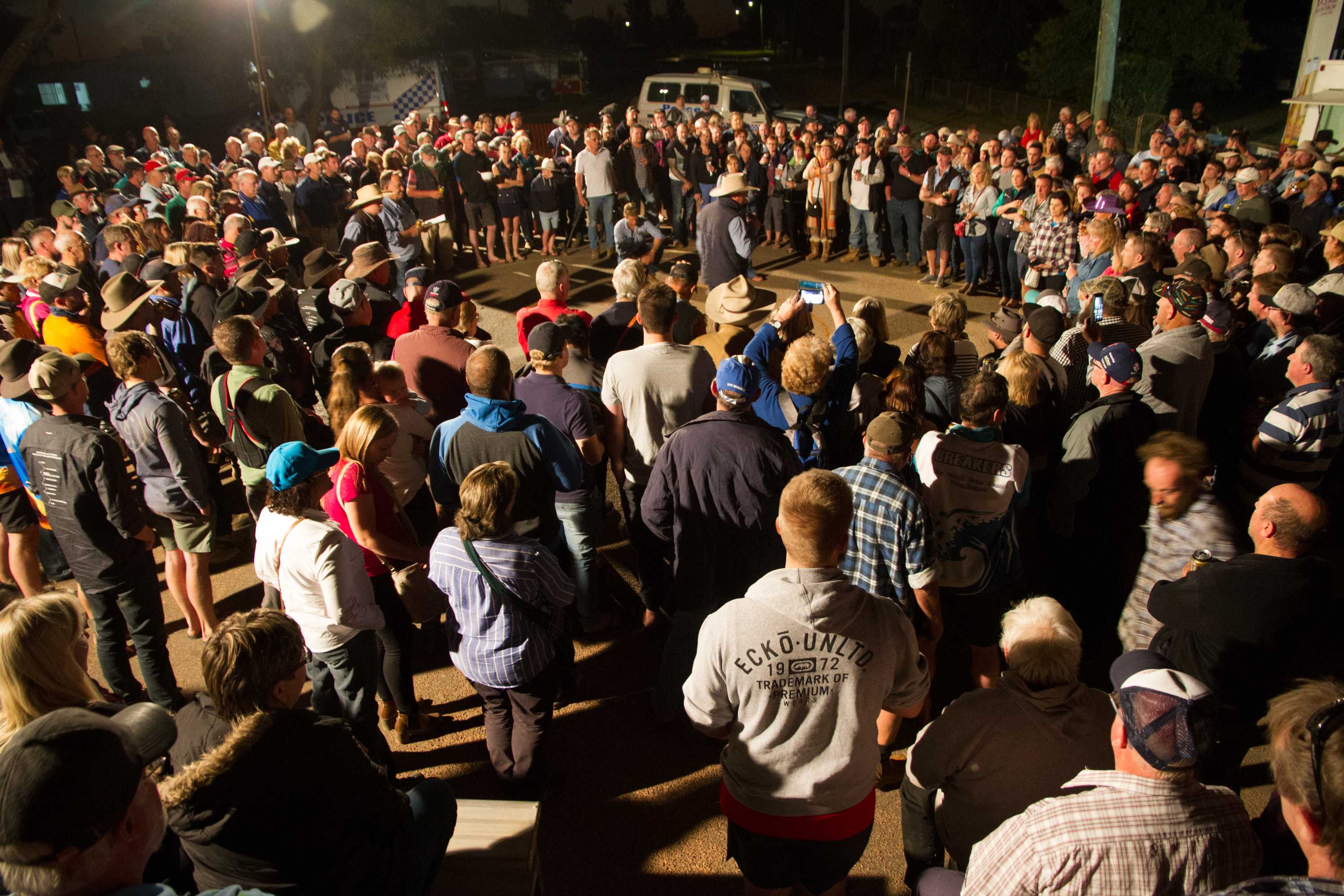 Travellers turn luck around on way to Birdsville races, winning nearly ...