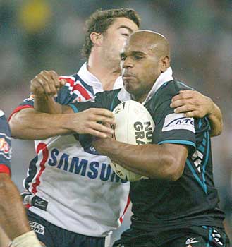 Standing room only atop the NRL - ABC News