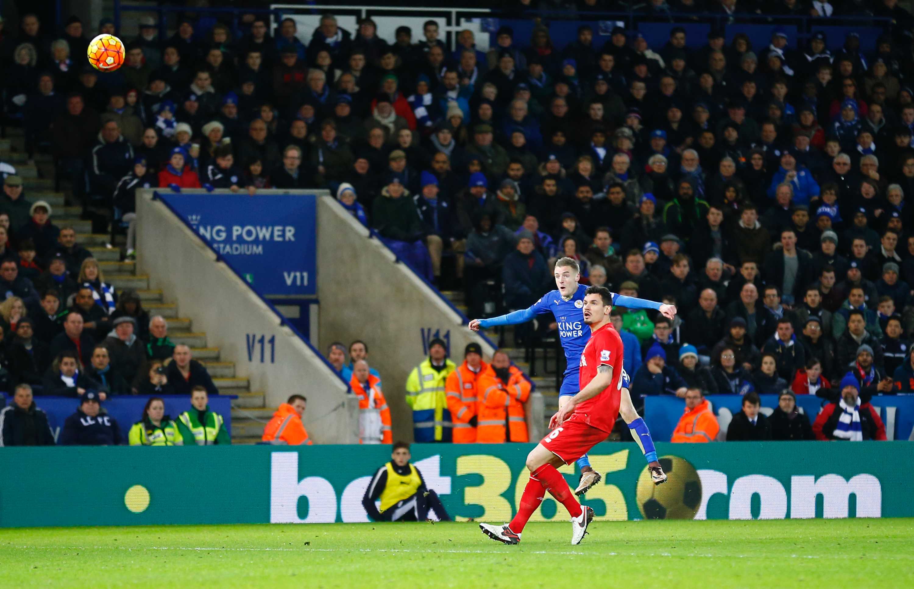 Jamie Vardy brilliance sees Leicester trump Liverpool, edge closer to ...