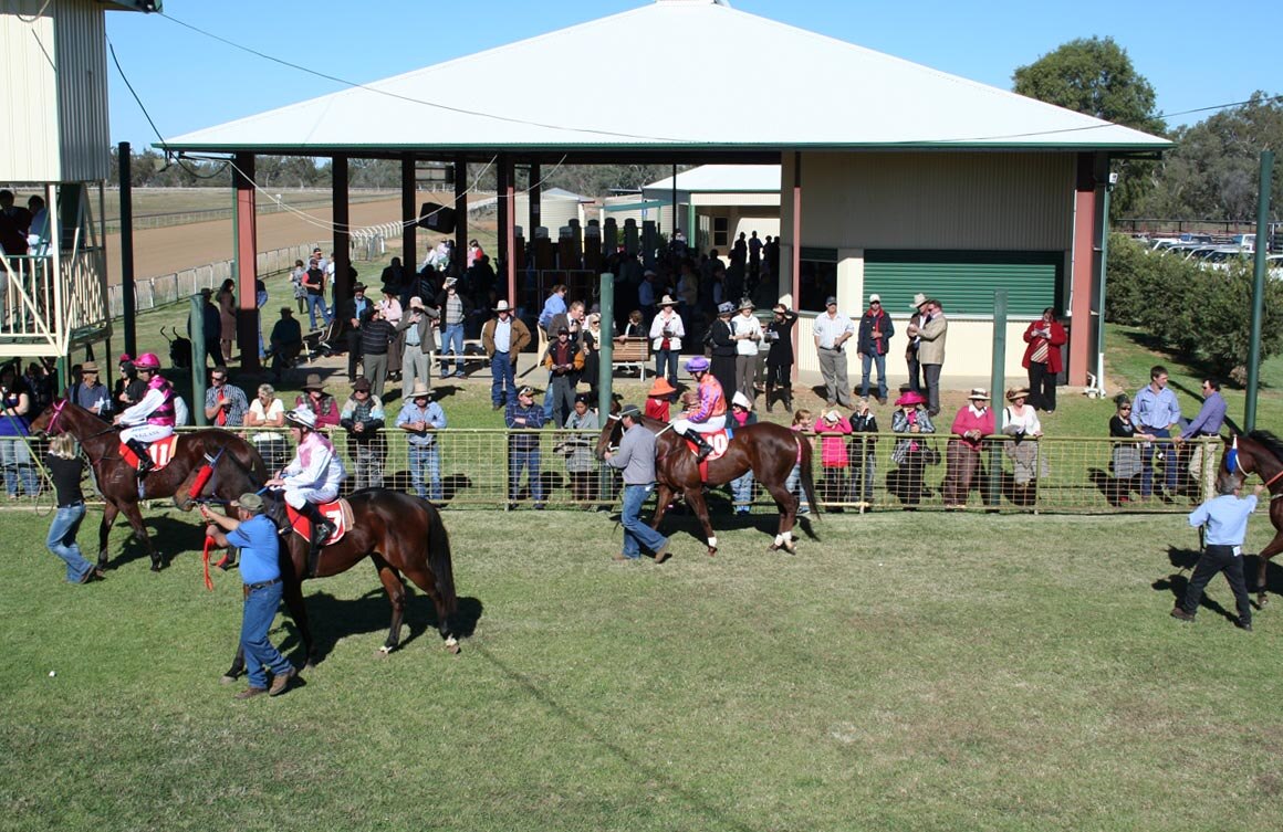 'Doomben of the West' celebrates 150 years - ABC News