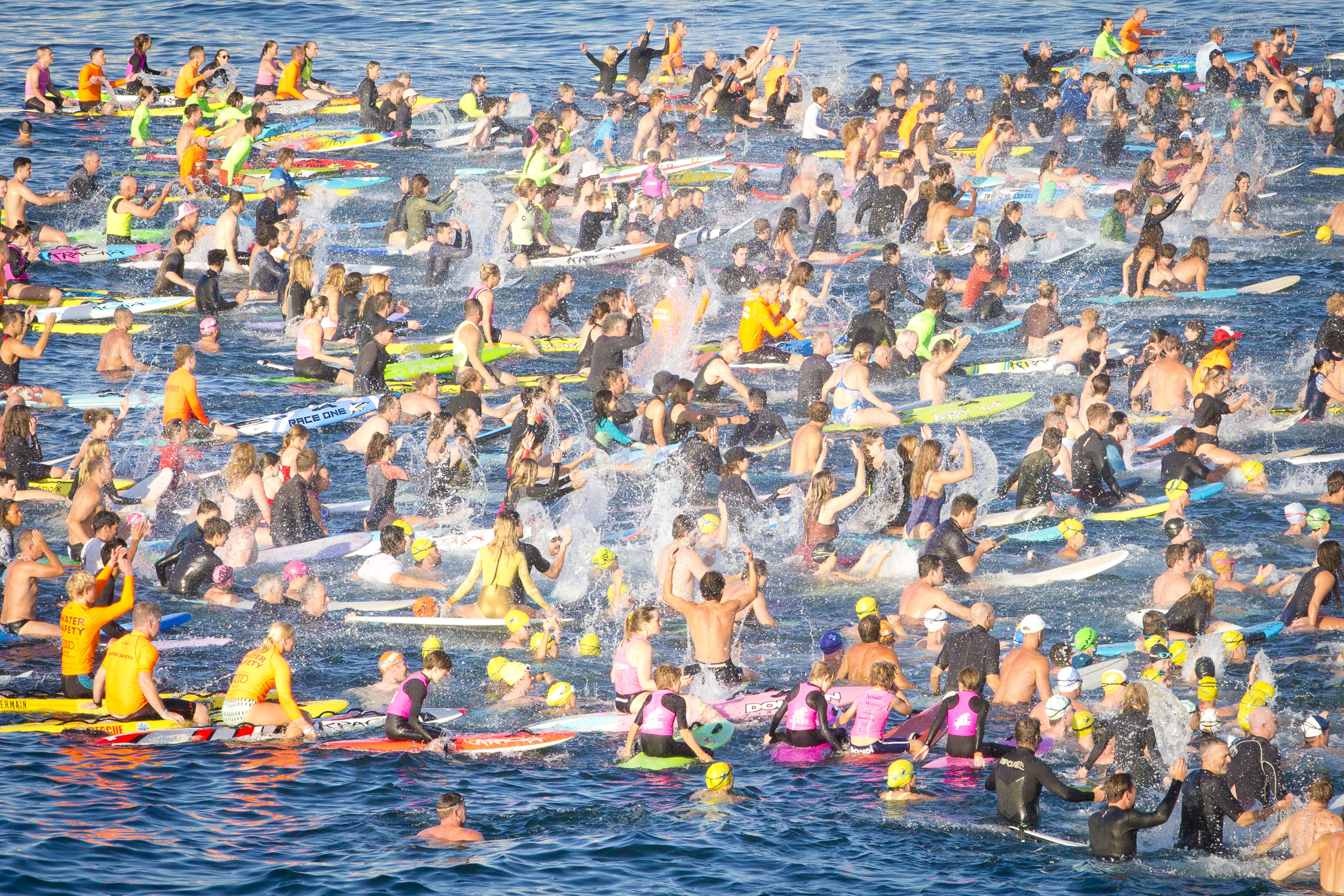 Community paddle out honours Bondi victims - ABC listen