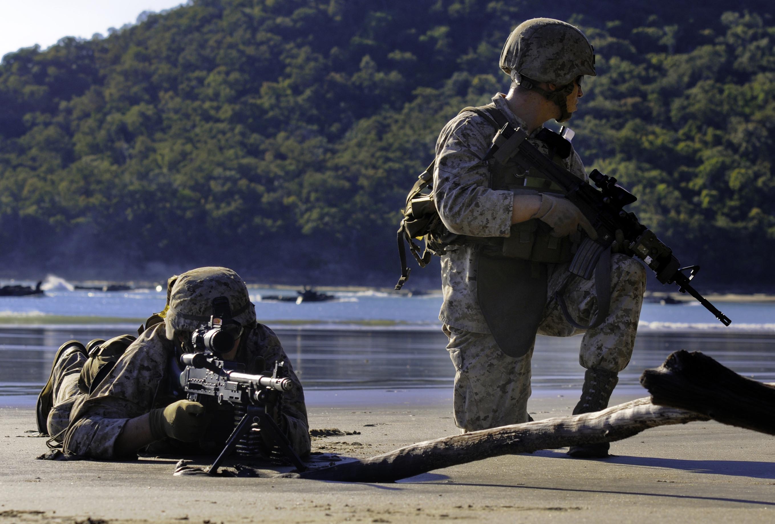 First US Marines for Darwin arrive in April - ABC News