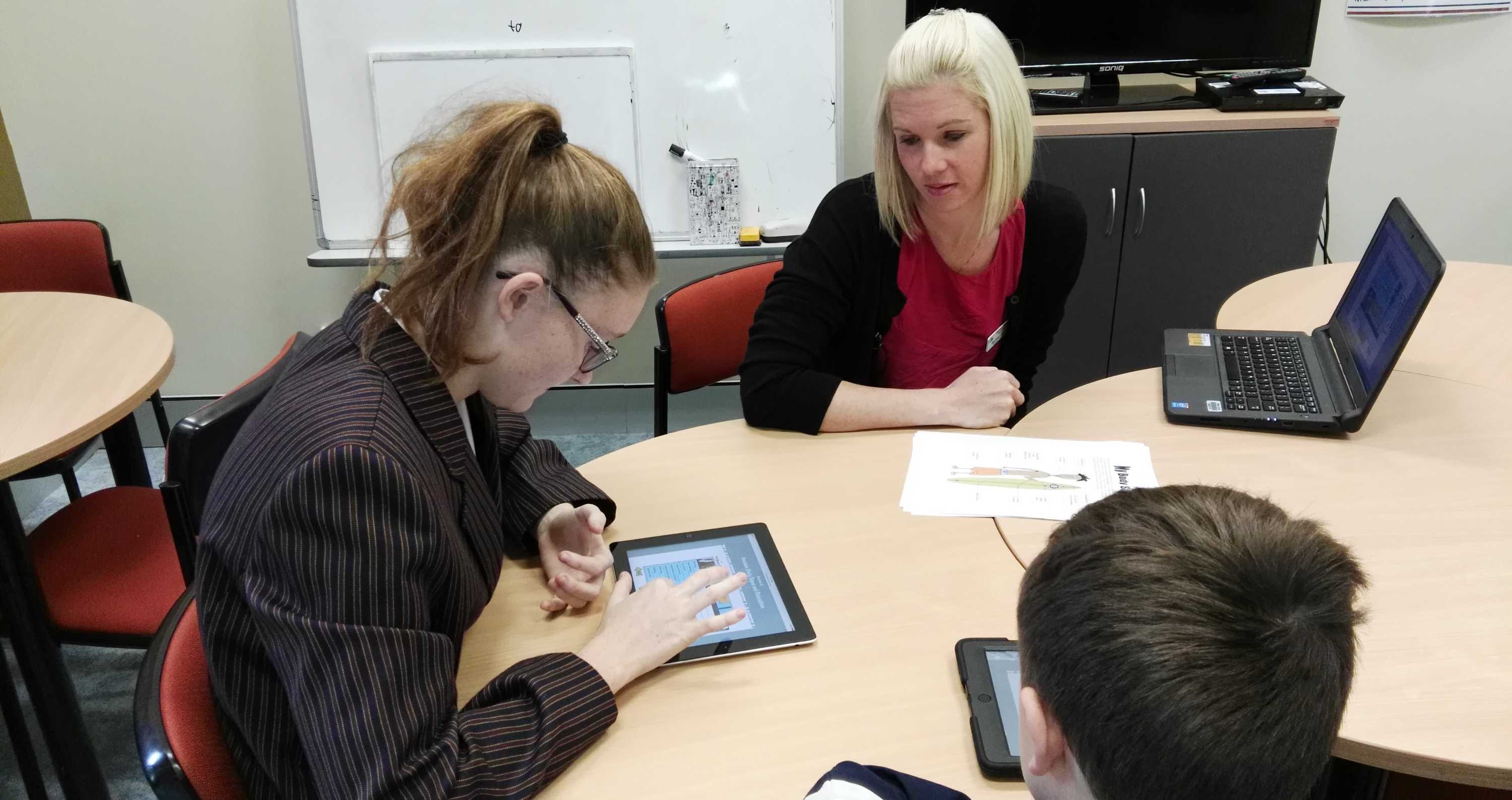 Young people with anxiety helped by Queensland-developed Brave Program ...