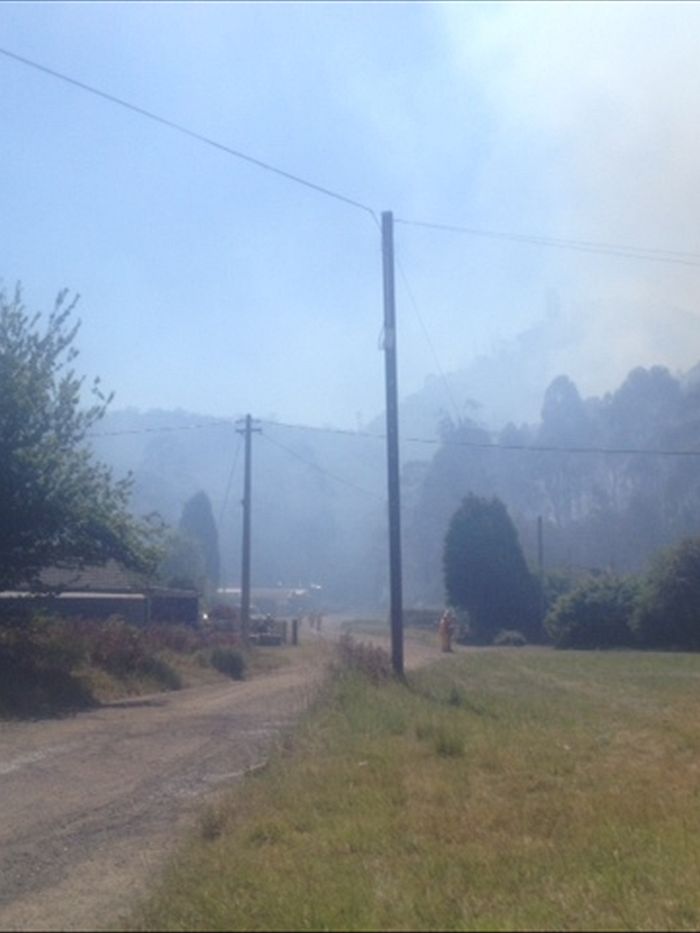 Deputy incident controller outlines enormity of Lithgow fire - ABC listen