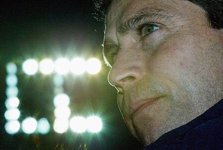 Farina departs as Socceroos coach - ABC News