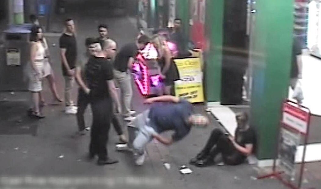 CCTV footage showing a one-punch attack in Canberra - ABC News