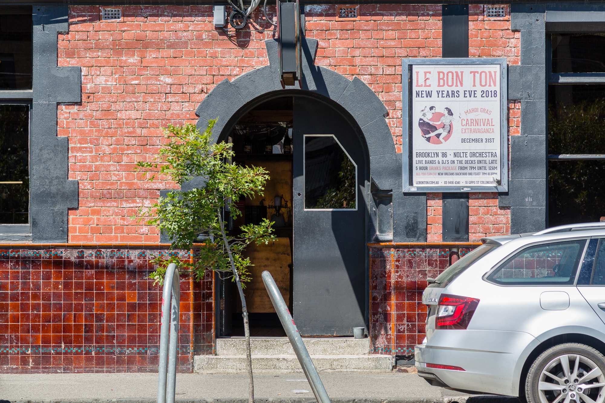 Melbourne venues Le Bon Ton and Longhorn Saloon accused of underpaying ...
