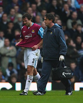 Neill's horror trot continues - ABC News