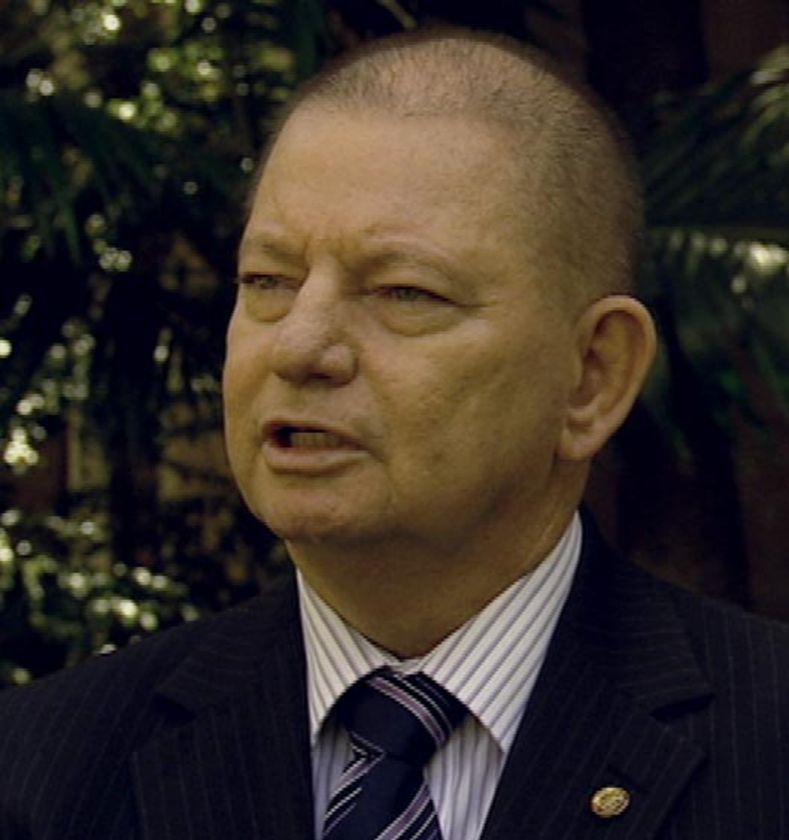 Former Labor MP for Mulgrave, Warren Pitt AM, dies aged 76 - ABC News