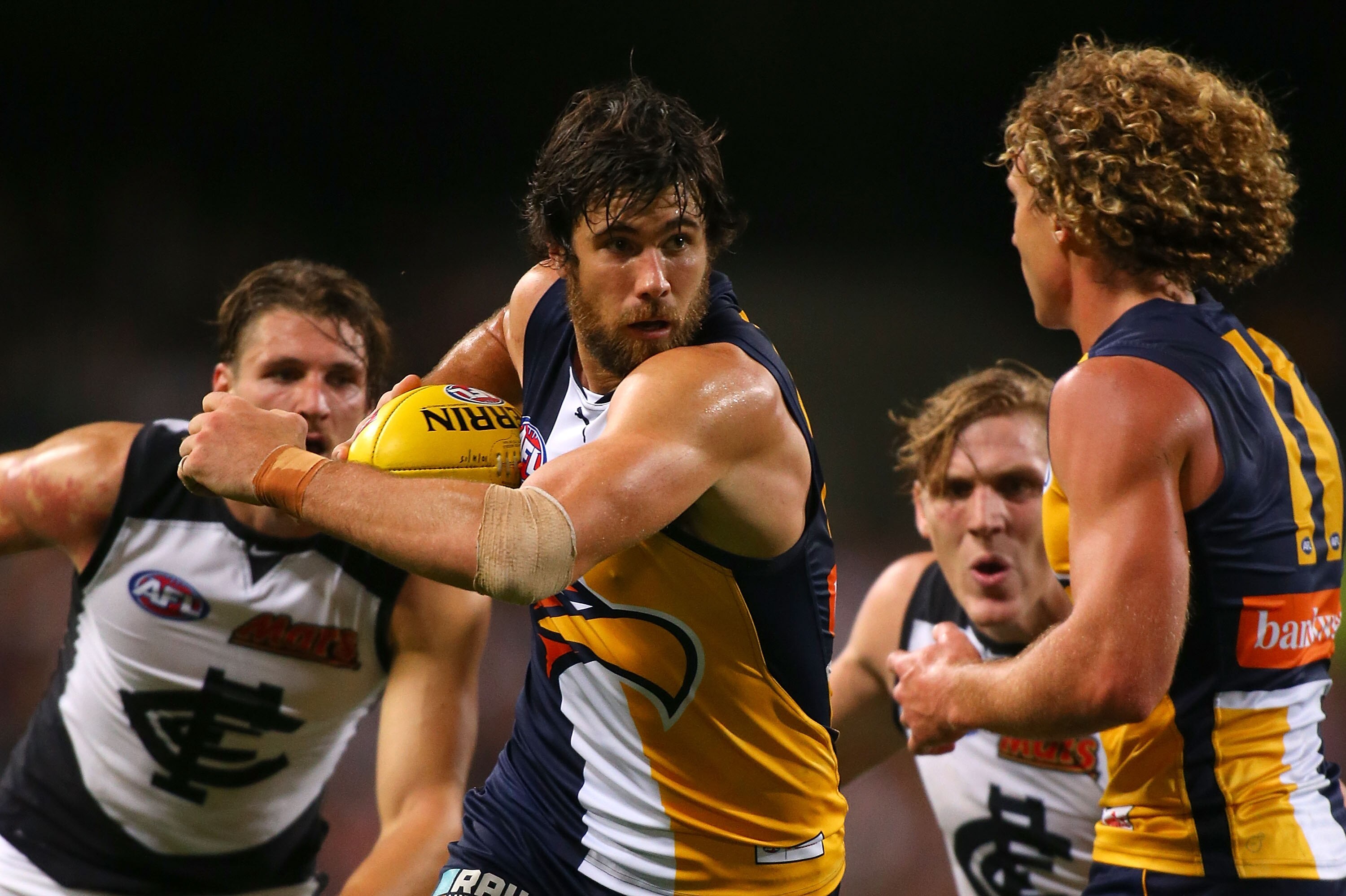 West Coast Eagles thump Carlton as Josh Kennedy boots 10 goals in 69 ...